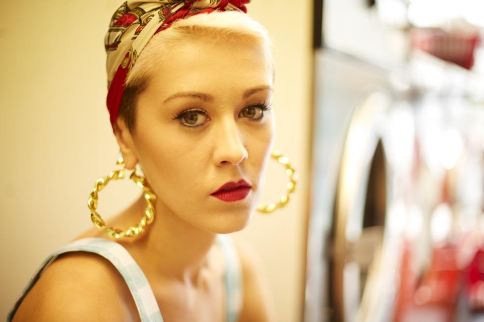 Syron: "Waterproof" Noisey Premiere