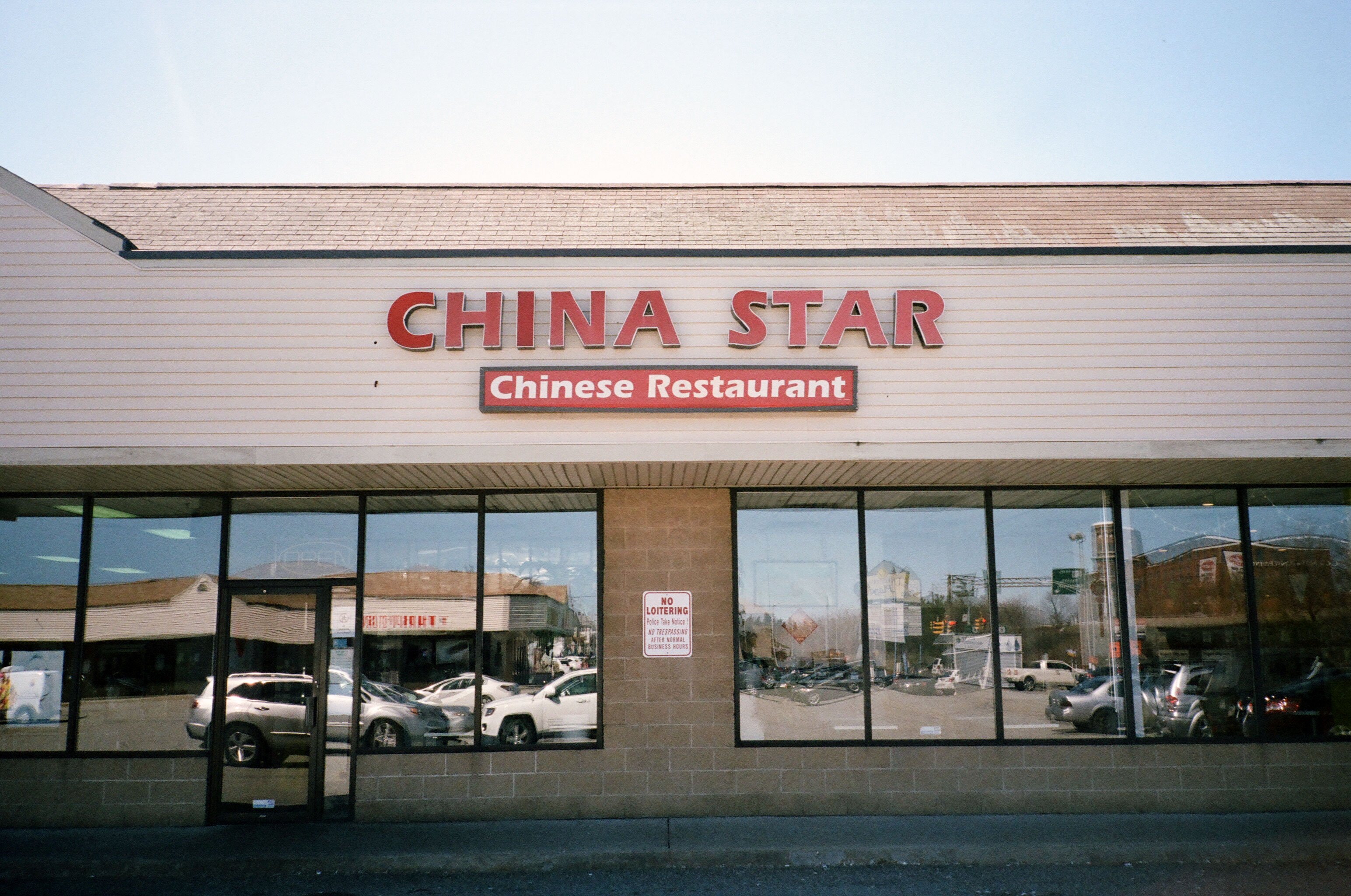The Chow Mein Sandwich Is the Original Ramen Burger