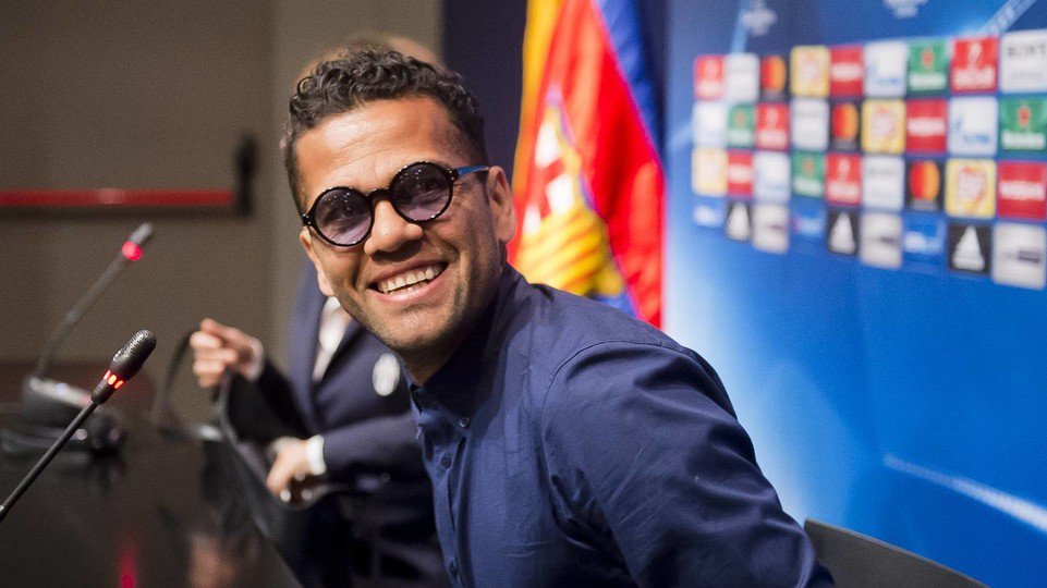 Alves vuelve al Camp Nou como "un culé más", pero con la obligación de ...