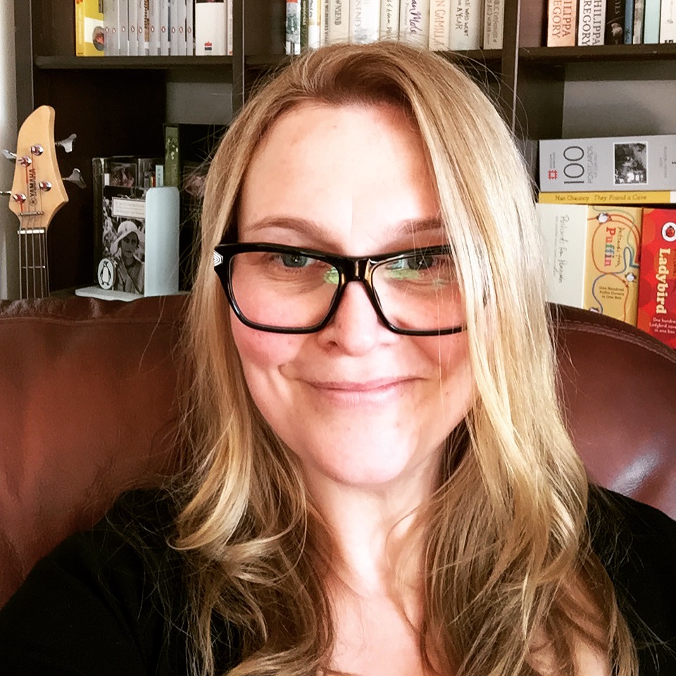 'My Mad Fat Diary' Author on the Messy Reality of Surviving a Breakdown