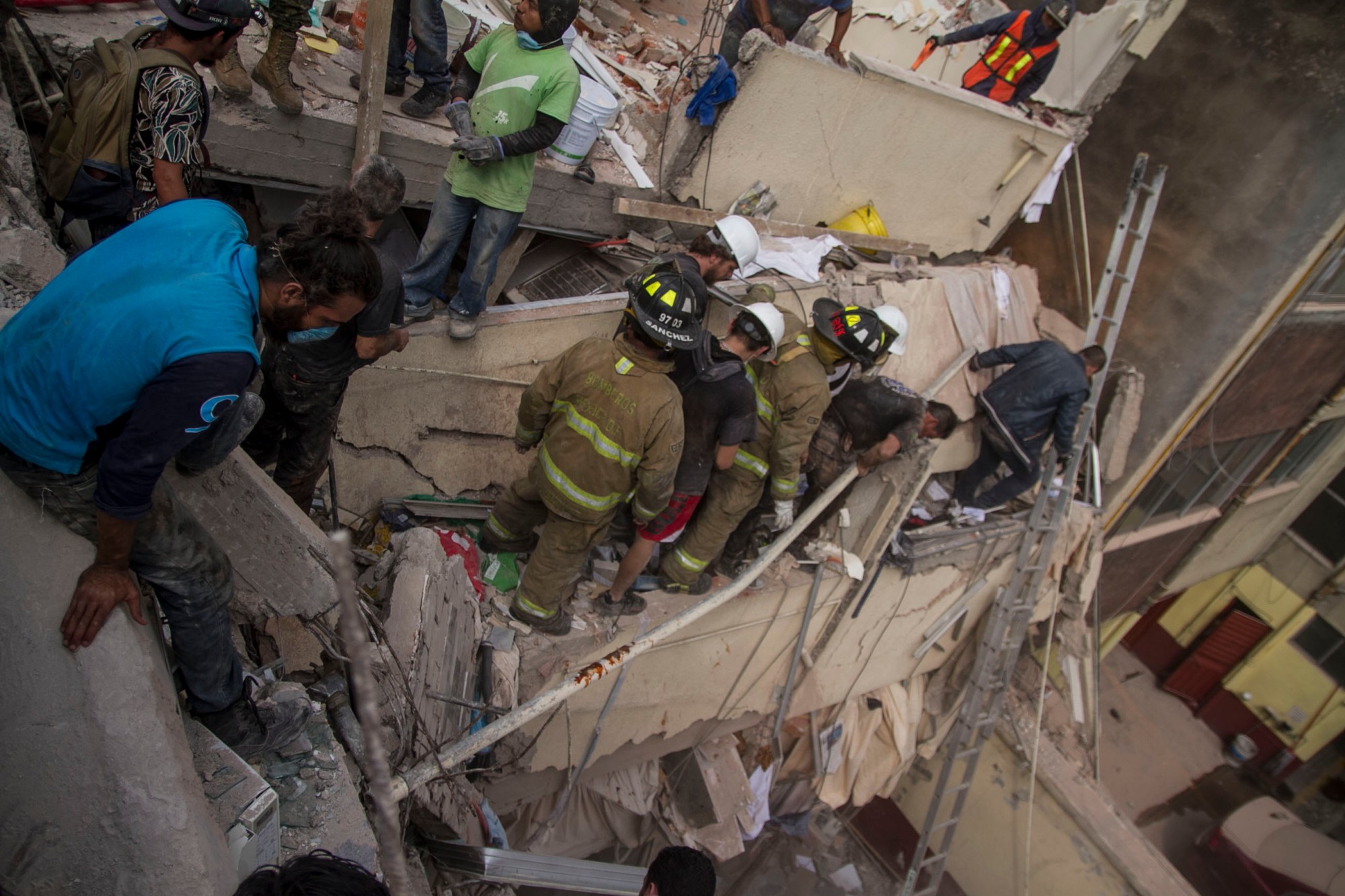 Inside the Inspiring Citizen Response to Mexico's Earthquake