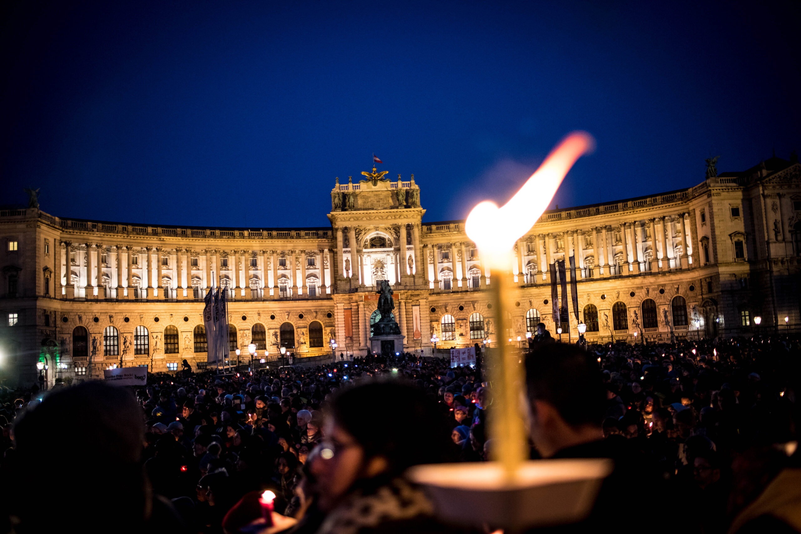 Das Lichtermeer für Ute Bock gibt uns in diesen Tagen Hoffnung