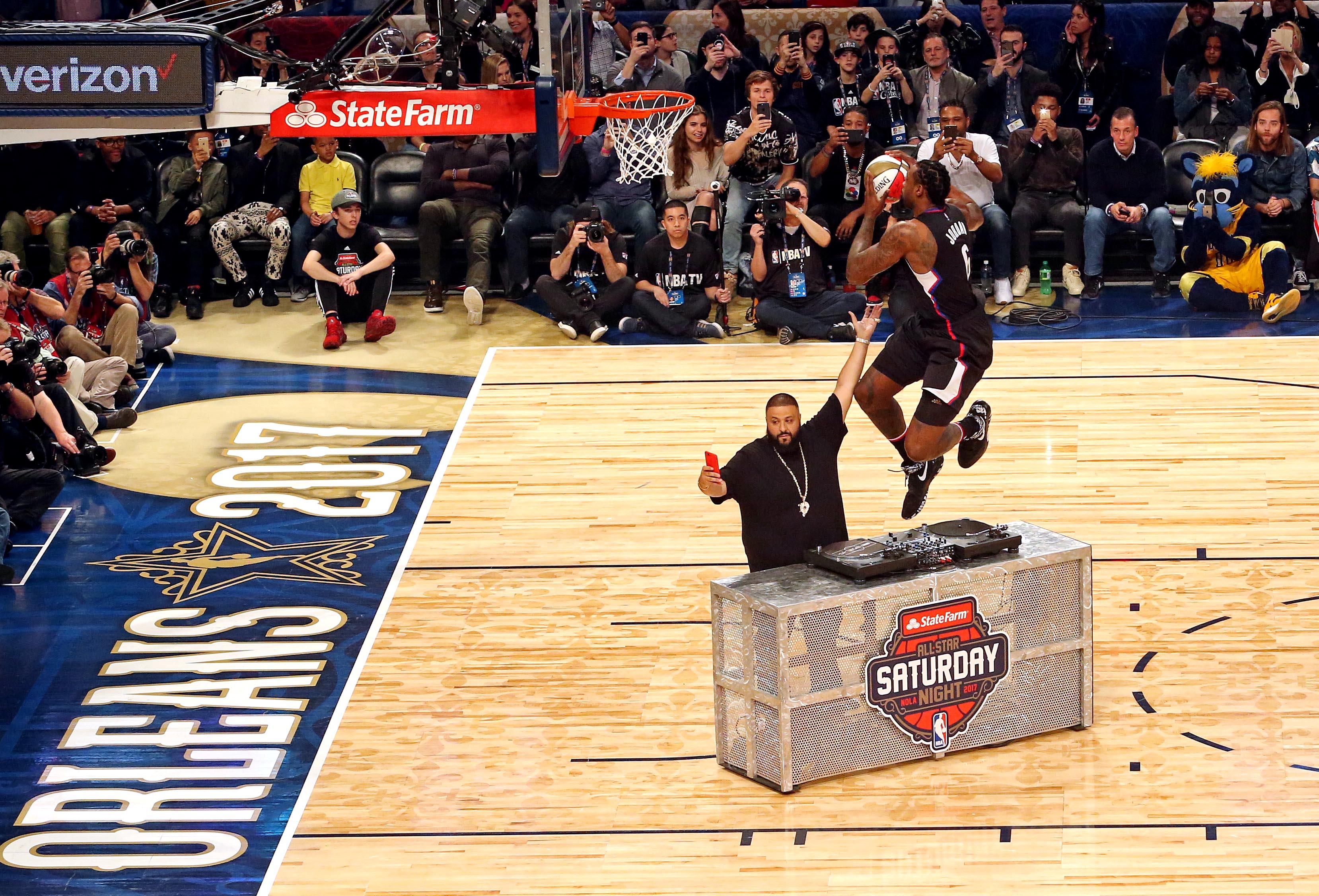 10 Totally Not Made Up Dunks to Watch For in This Year's NBA Dunk Contest