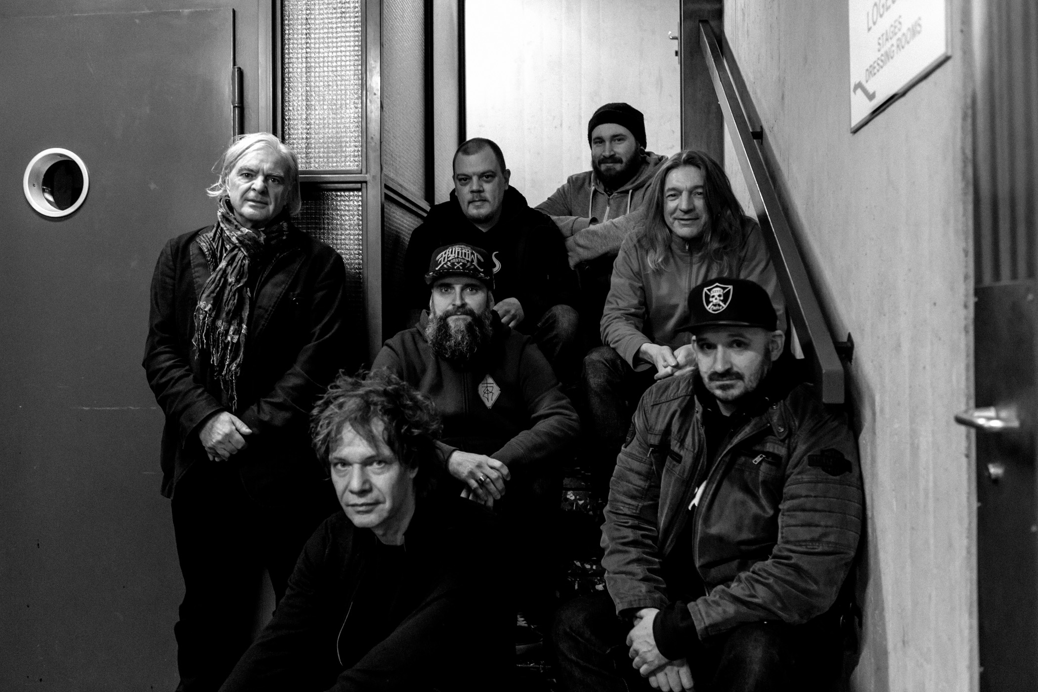 Squatts, grindcore et baby-foot : une conversation avec The Young Gods ...