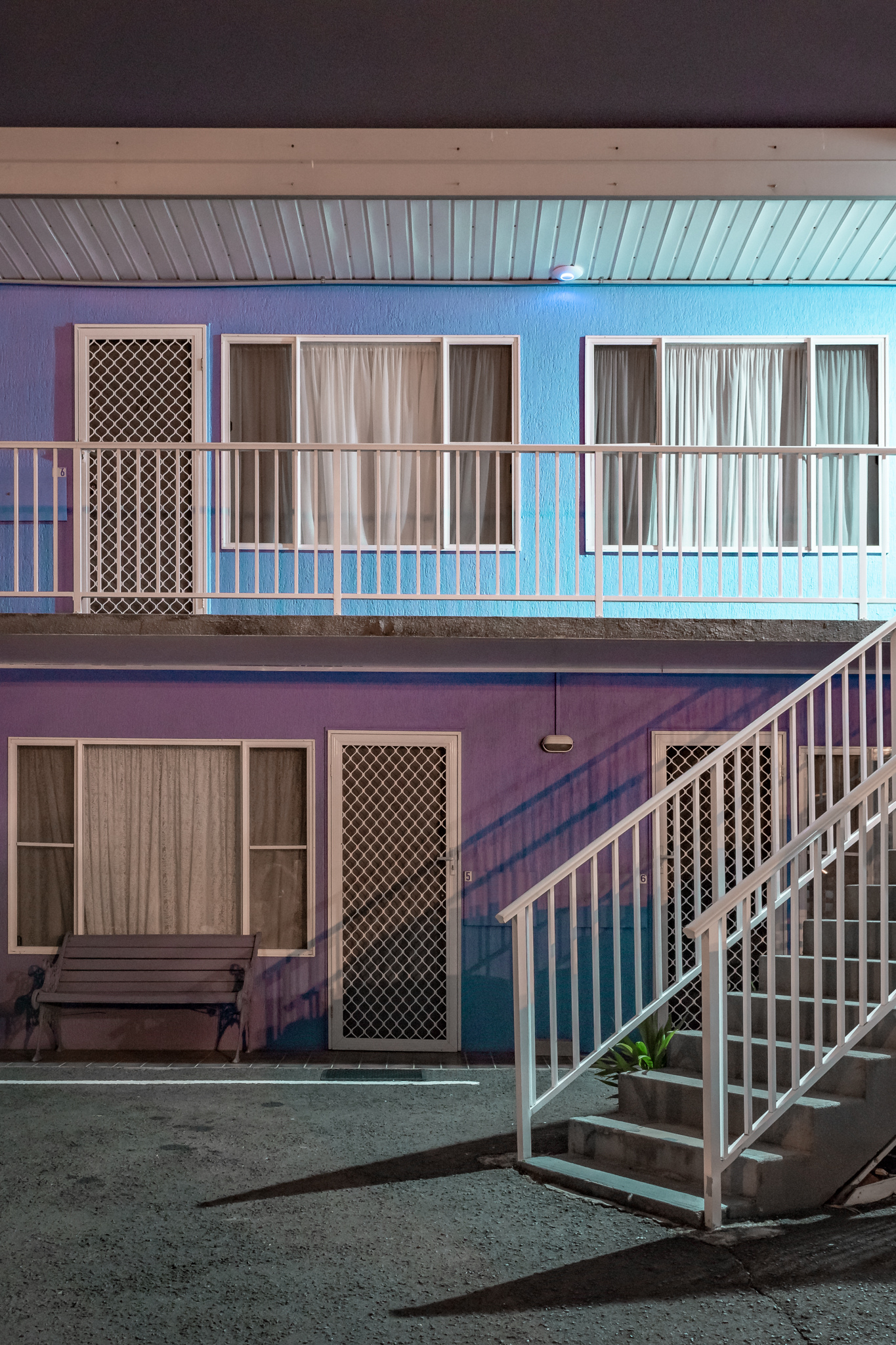 Oddly Soothing Photos of Australia's Roadside Motels