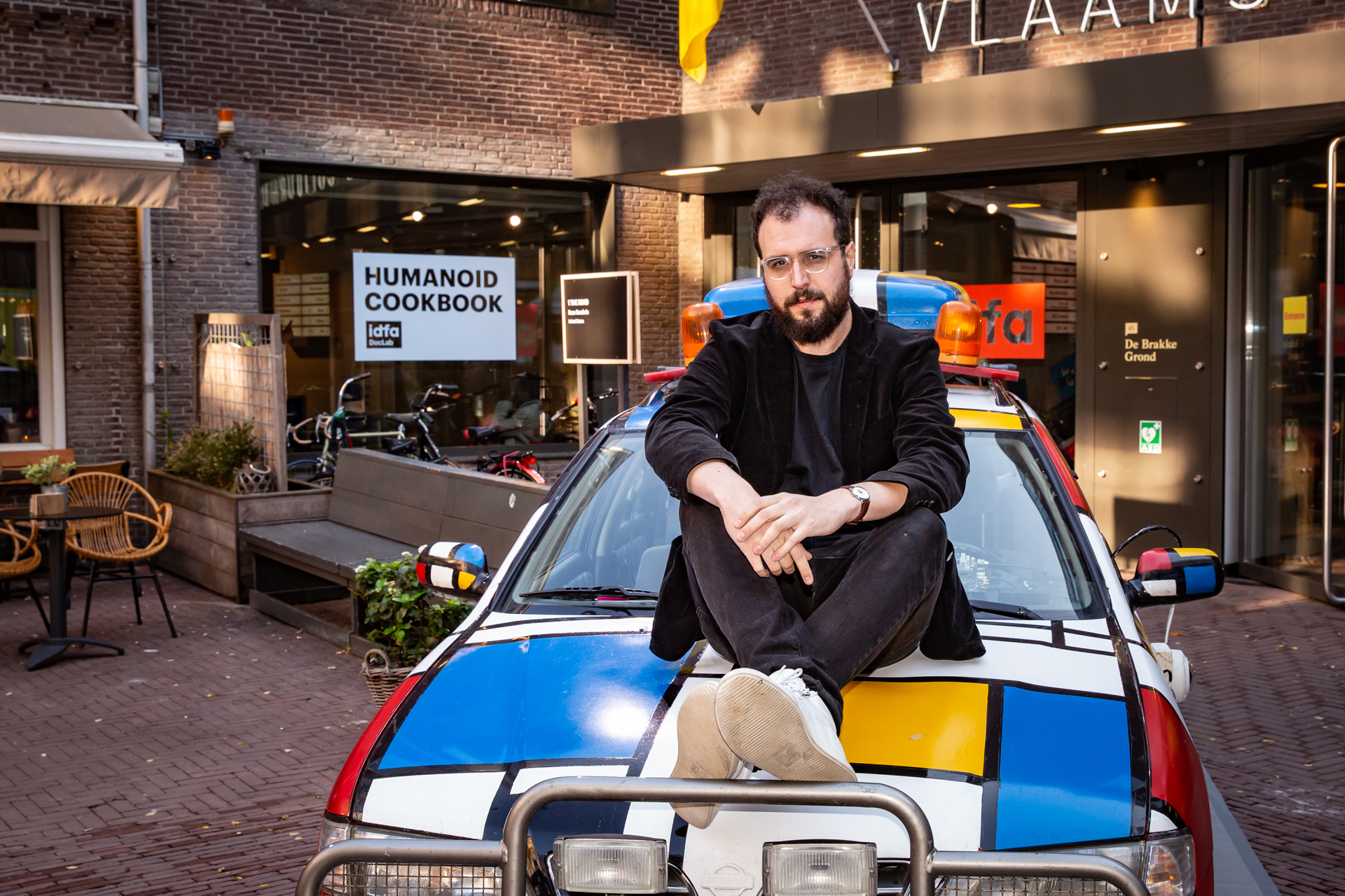 Ross Goodwin maakte een roadtrip, en liet zijn auto er een boek over ...