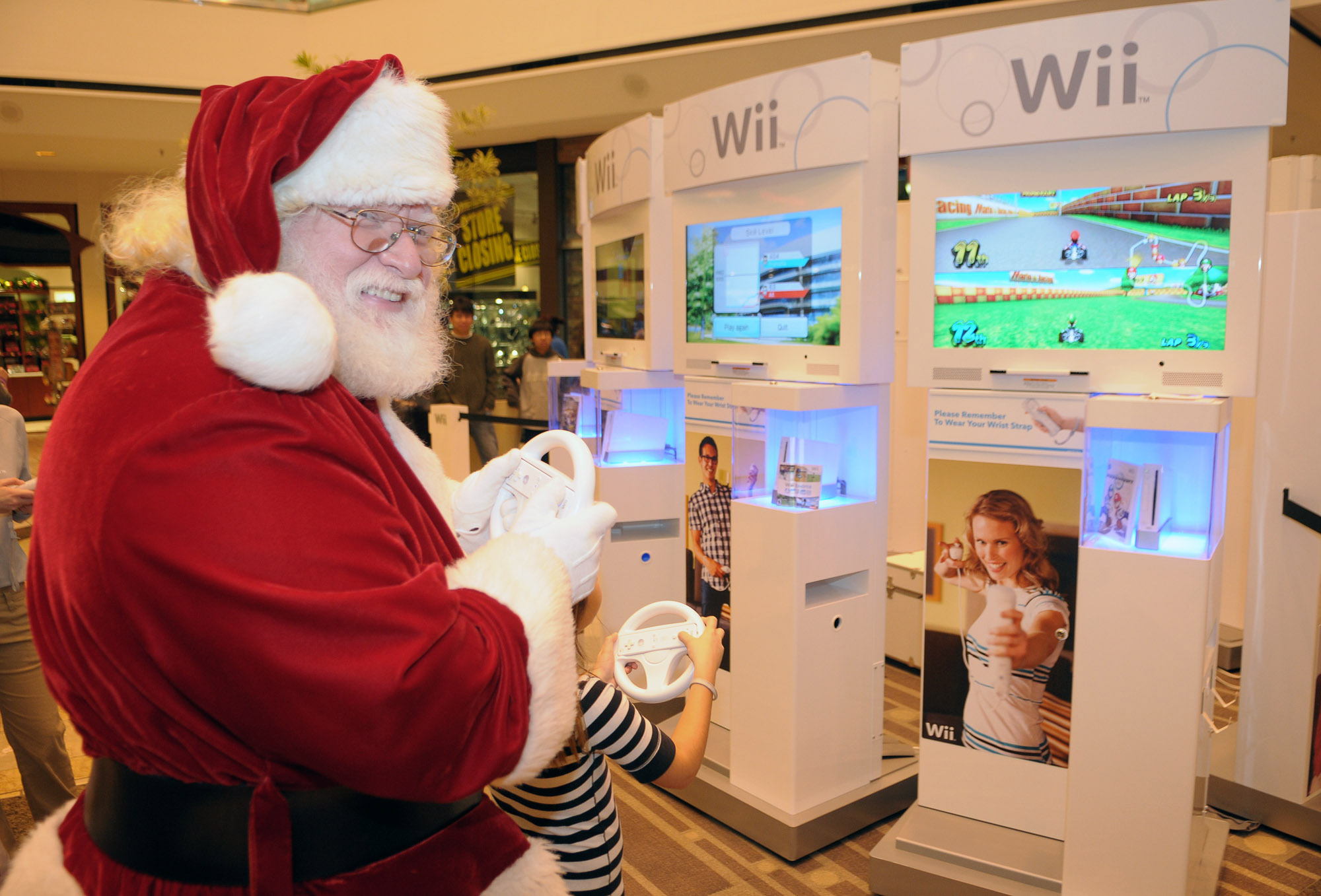 This Holiday We Dare to Answer: "is Santa gamer?"