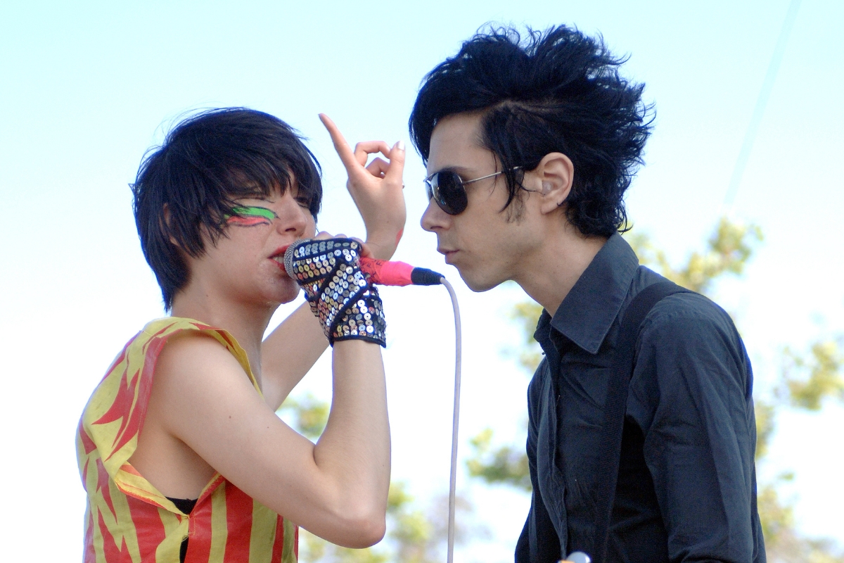 Yeah Yeah Yeahs Announce ‘Hidden in Pieces’ Tour