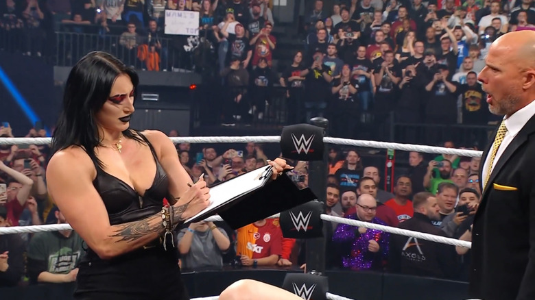 How To Watch WWE Raw on Netflix: The Ultimate Guide