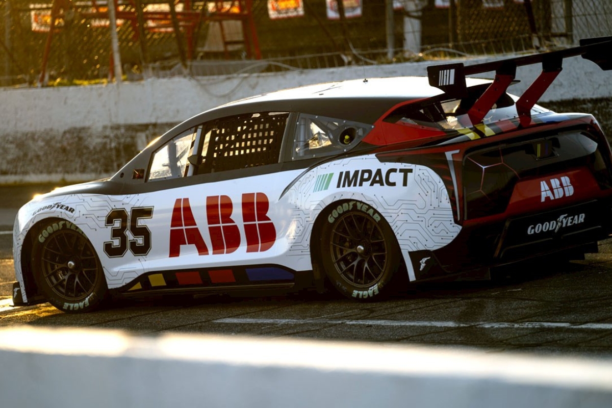 Who the Hell Is Mozzy, the Sacramento Rapper Who Has the Whole West ...