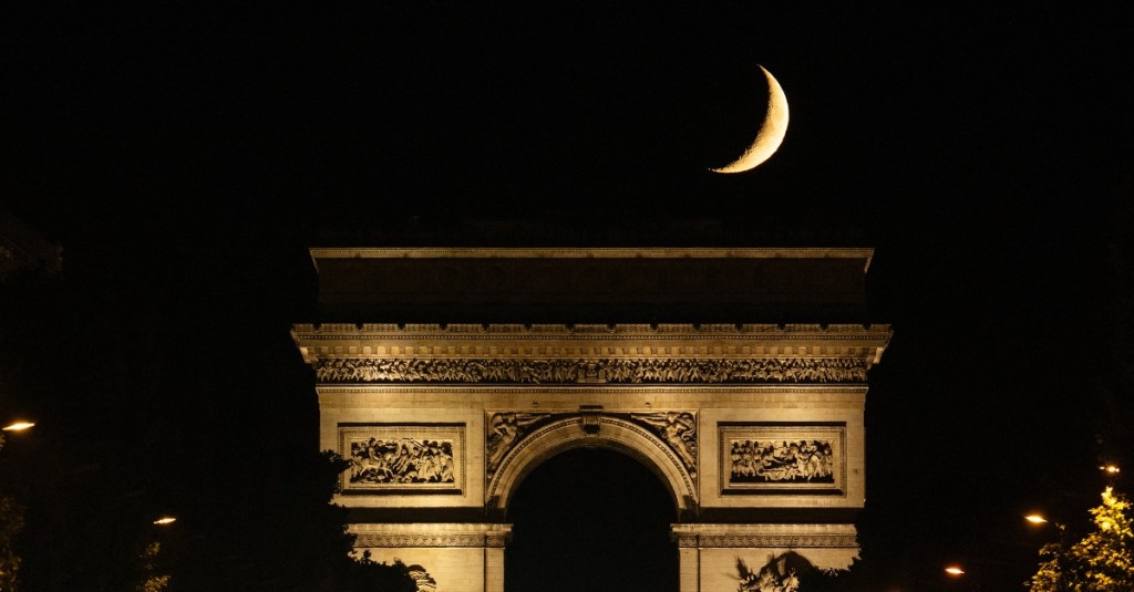 Today's Moon Phase: September 26, 2025